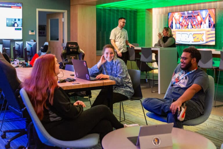 Early College Program | Earn College Credits in High School | NEIT